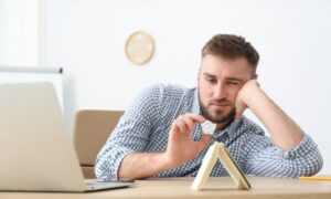 Spanish Slang For Lazy (Explained!) - Foreign Lingo