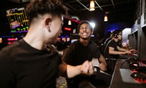 What Does GG Mean In Gaming? (Find Out!) - Foreign Lingo