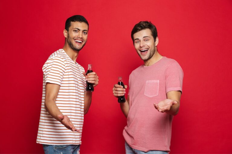 British Slang For Friend (5 Examples!) - Foreign Lingo