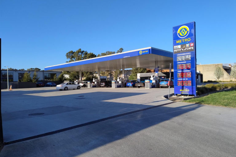 Australian Slang For Gas Station (Explained!) - Foreign Lingo