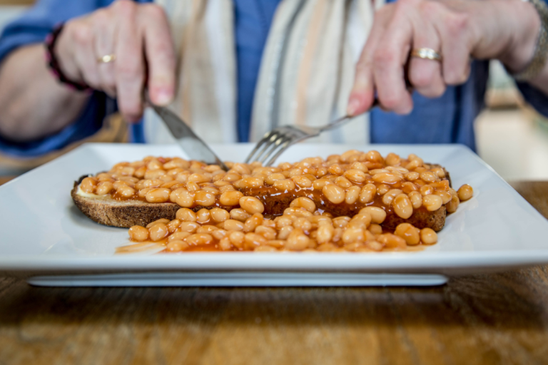 British Slang For Food (15 Examples!) - Foreign Lingo