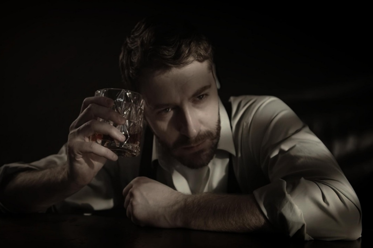 28 Quirky Canadian Ways To Say You’re Drunk - Foreign Lingo